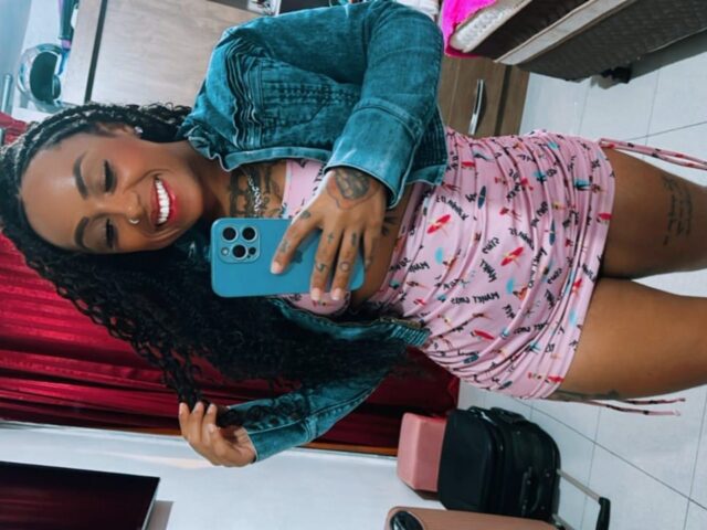 Bella Lisboa ⋆ Garota Com Local