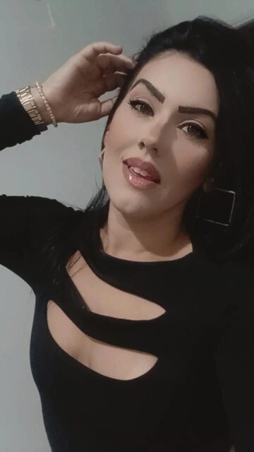 Isabella Ferraz ⋆ Garota Com Local