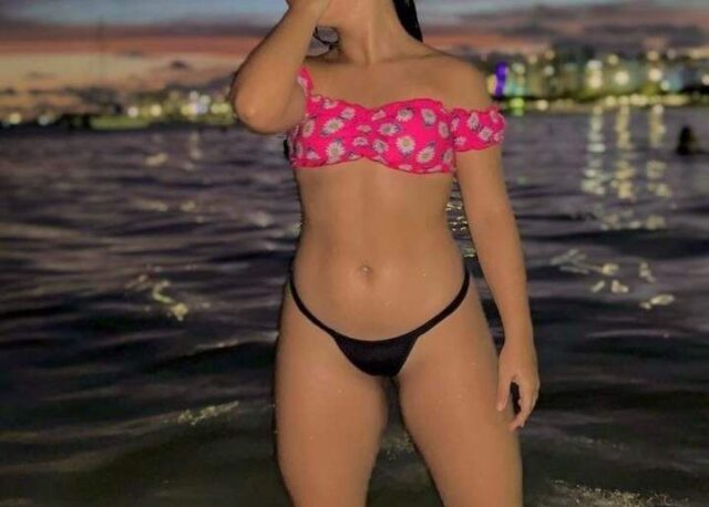 Steffany Barbosa ⋆ Garota Com Local