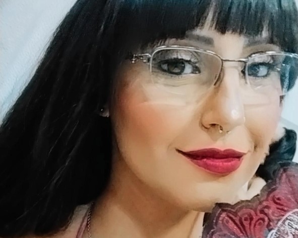 Luna Rodrigues ⋆ Garota Com Local