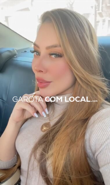 Lara Antunes ⋆ Garota Com Local